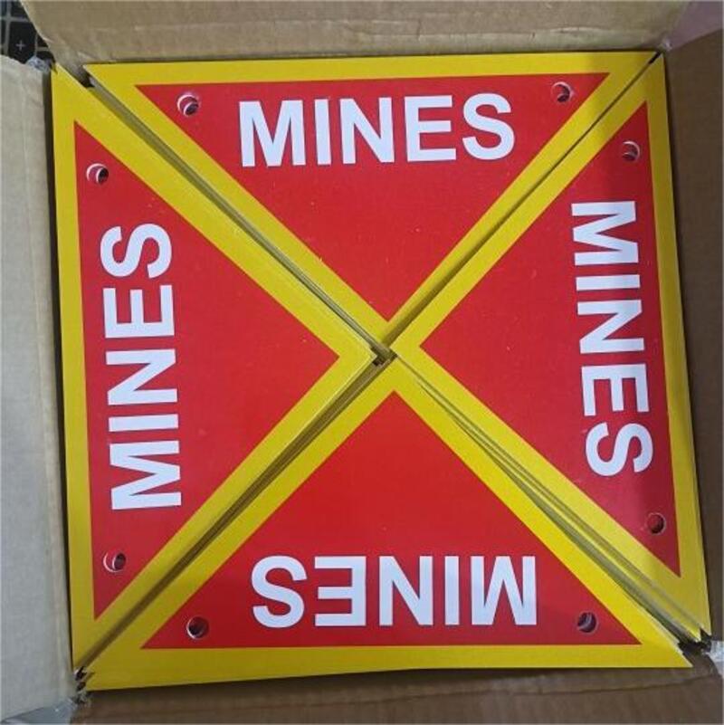 Reflective Mines Warning Triangle Plastic Sign | Prismatic reflective ...